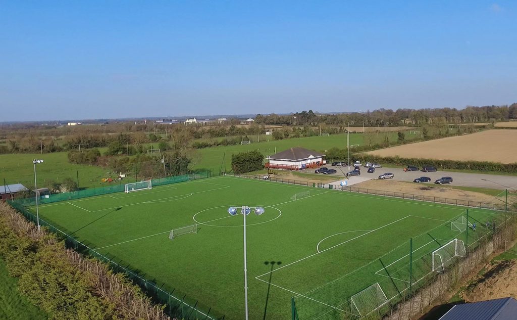 Ballyoulster FC (Ireland) - Synthetic turf
